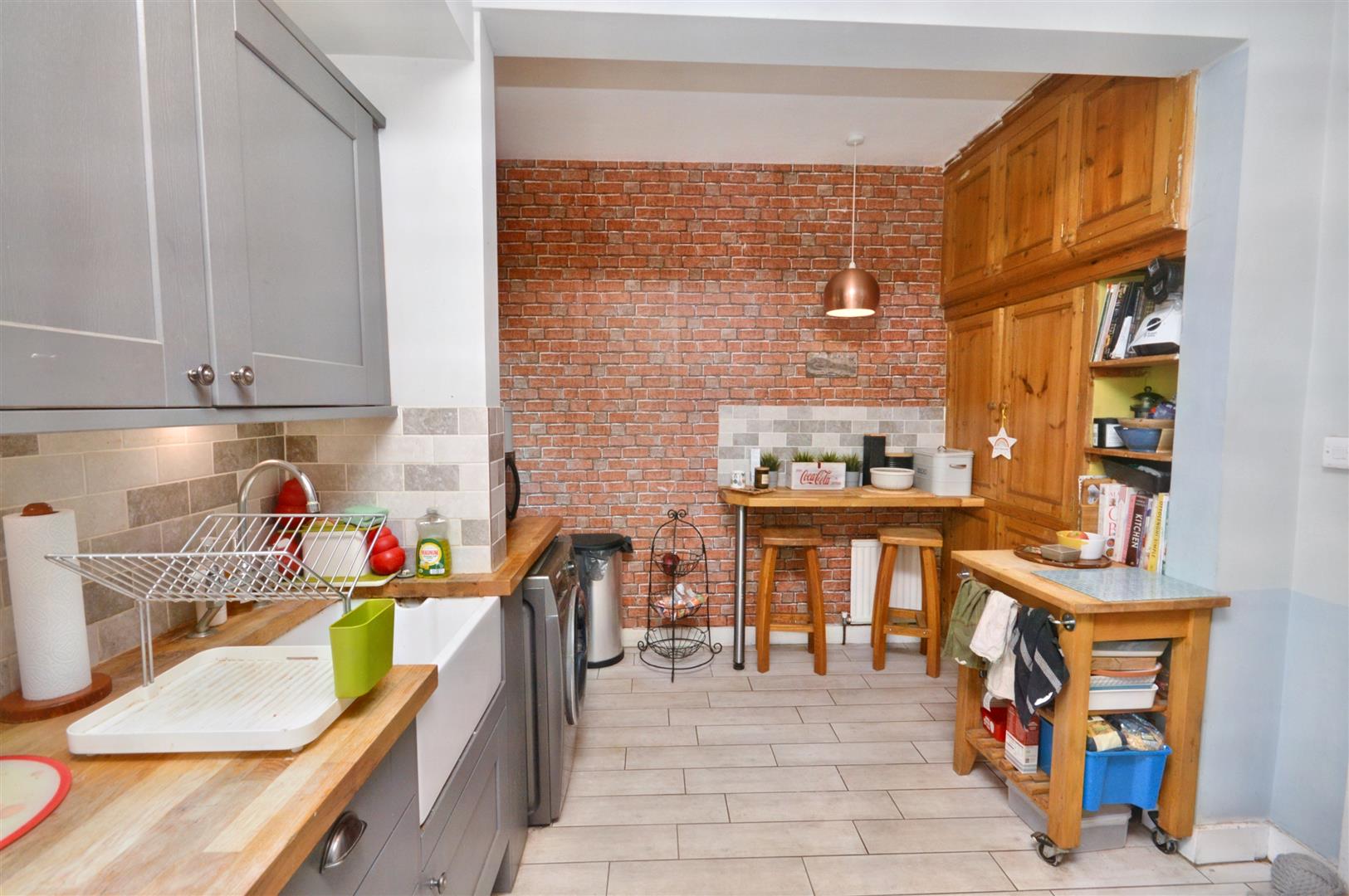 Property Details for Brodrick Road, Eastbourne - Town Property Estate ...